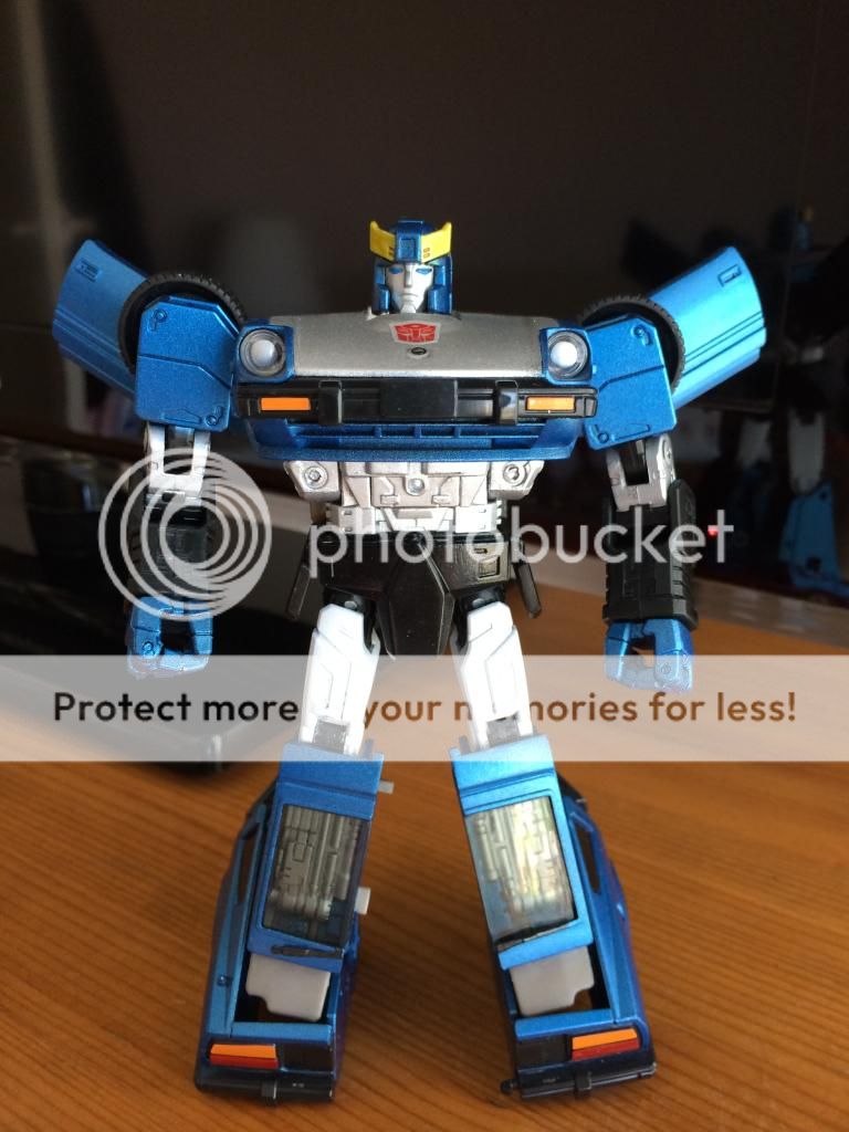 Minor/Repaint: - Masterpiece Diaclone Bluestreak V2.0 | TFW2005 - The ...